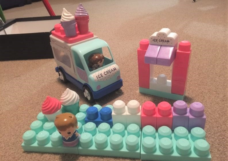 Ice Cream Van Building Block Set